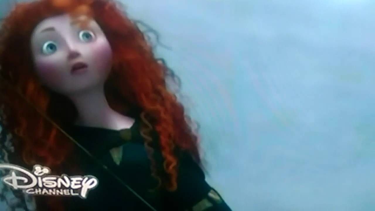 Valiente - Mérida trata de escaparse de Mordu - YouTube