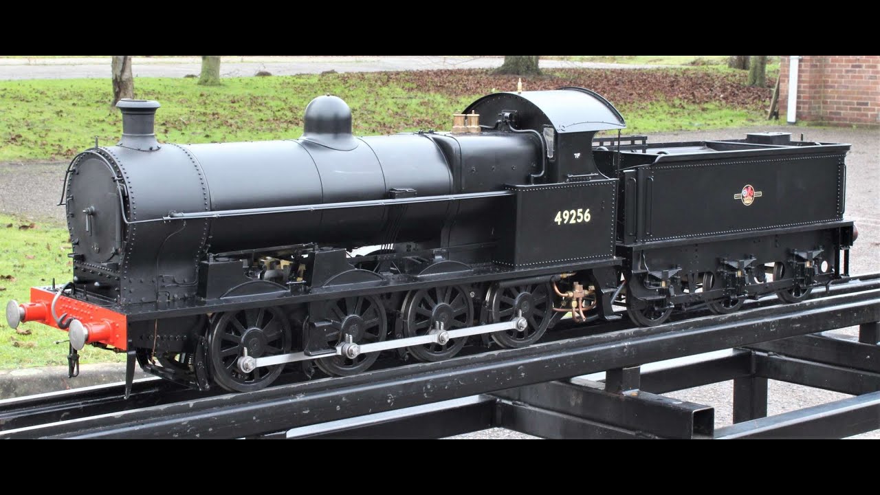 5 inch gauge LNWR "Super D" 0-8-0 - YouTube