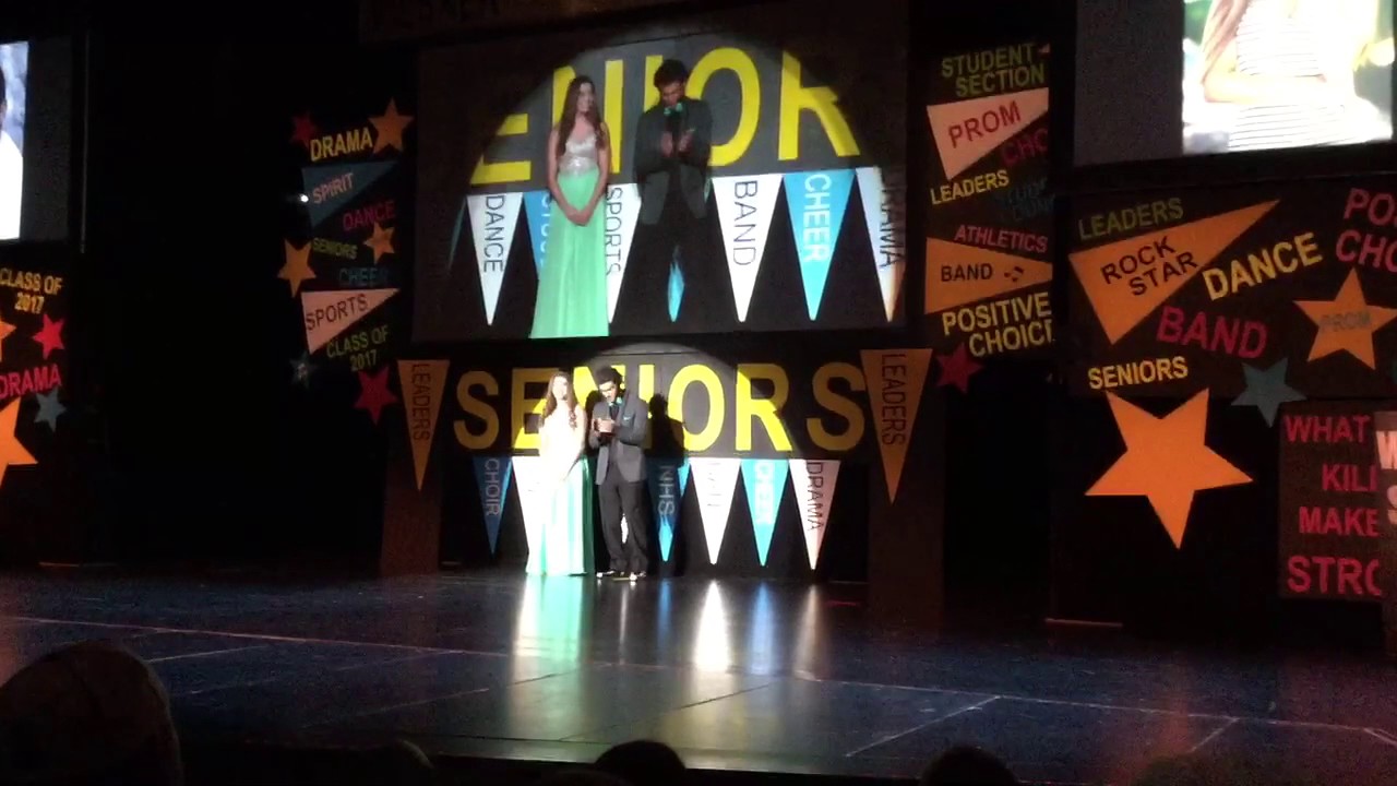 Dominic II at the Wesner Senior Show - YouTube