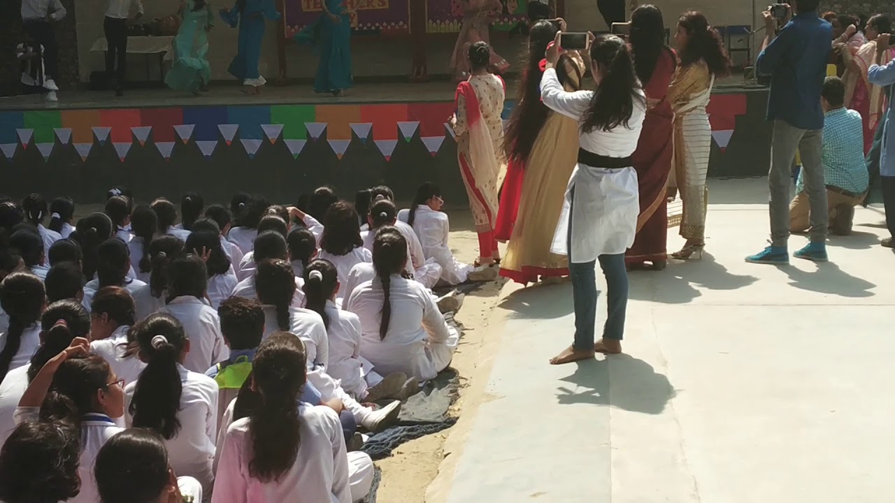 Dev Samaj Modern School No.2 Teacher's day dance performance by class ...