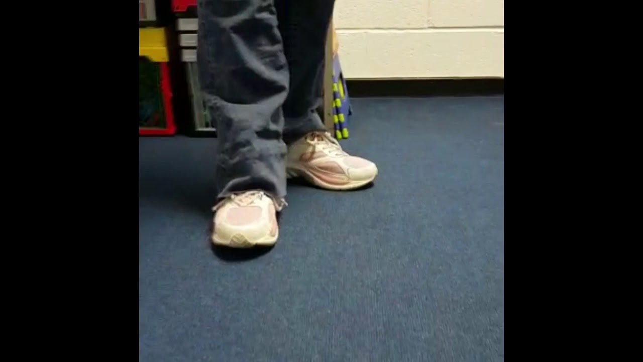 Without and With the SaeboStep Orthoses for Foot Drop - YouTube