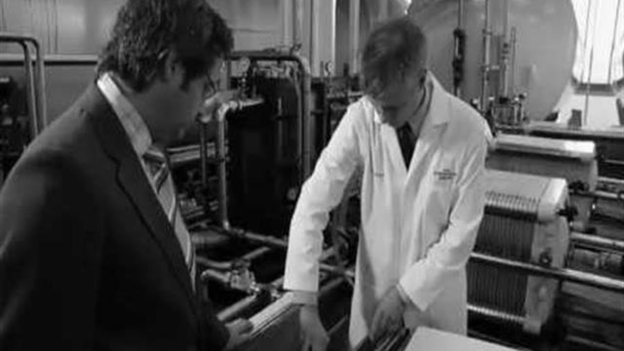 Master Whisky Maker and Chill Filtration Process making Highland Park ...