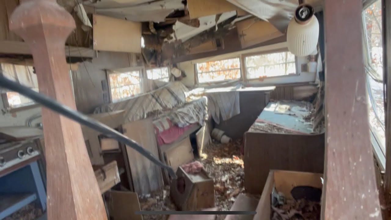 Exploring an abandoned RV - YouTube