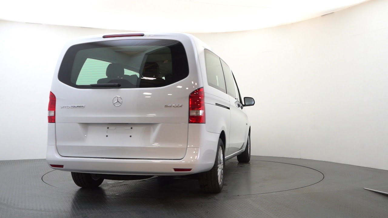 Vito 114 White Tourer - YouTube