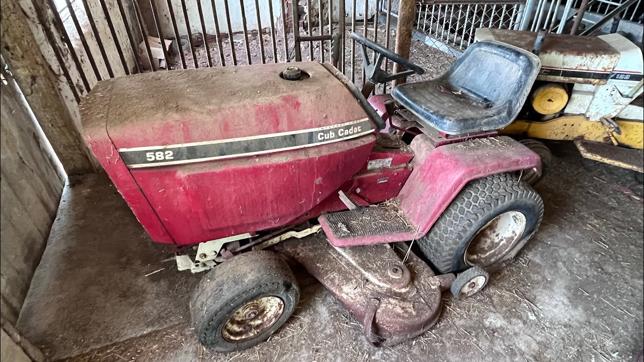 New to me Cub Cadet 582 - YouTube