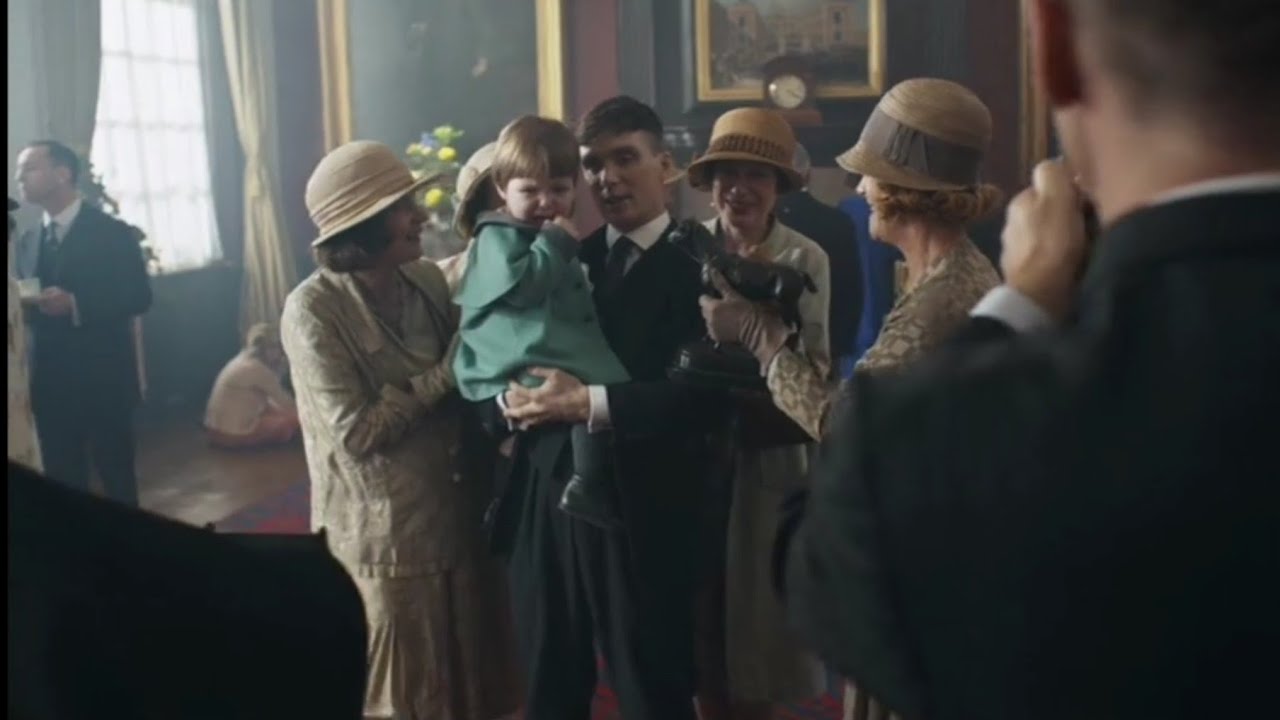 Secuestran al hijo de Tommy | Peaky Blinders - YouTube