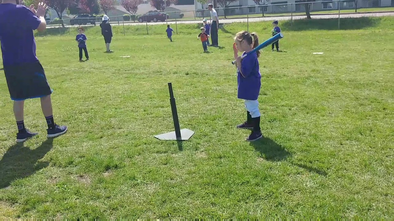 Elle's first tee ball practice. - YouTube
