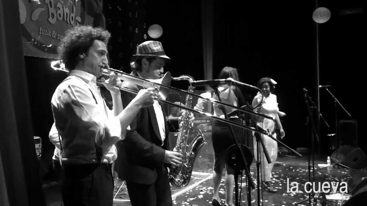 Free Soul Band - Proud Mary - 1.5.mp4 - YouTube Music
