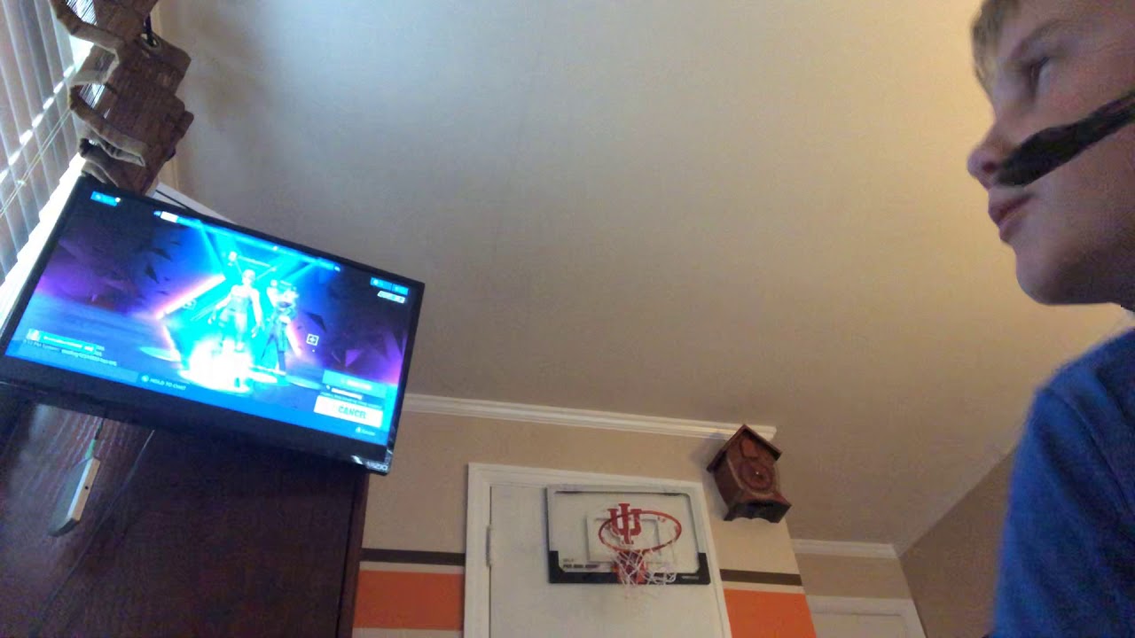 Playing creative clapping cheeks - YouTube