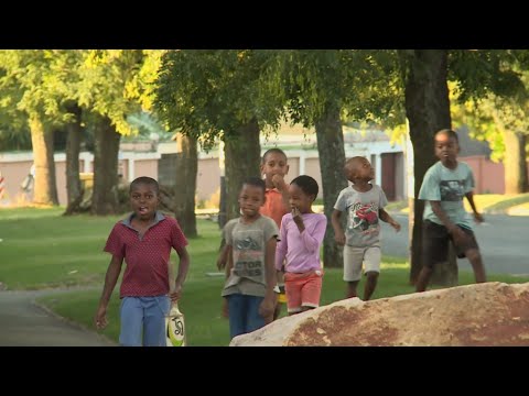 Unwanted children: 3,800 babies abandoned in South Africa every year ...