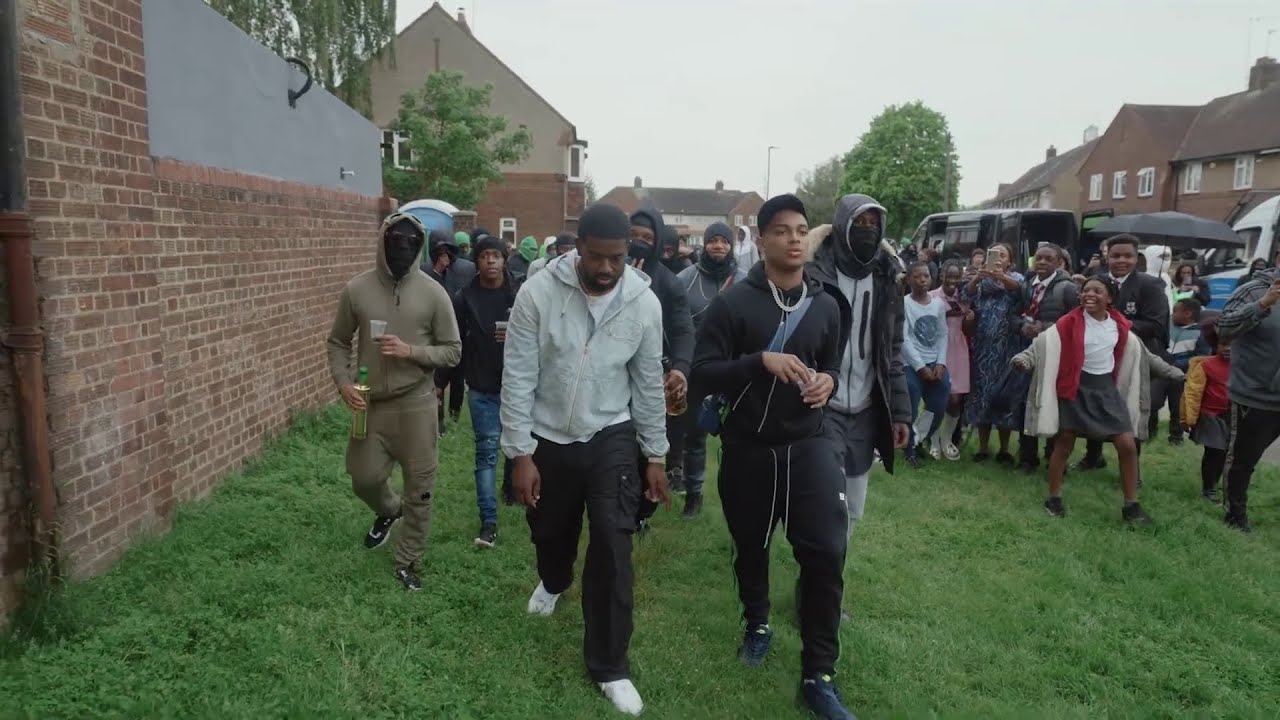 Tion Wayne x Central Cee x Headie One - Trapstar (Music Video) - YouTube
