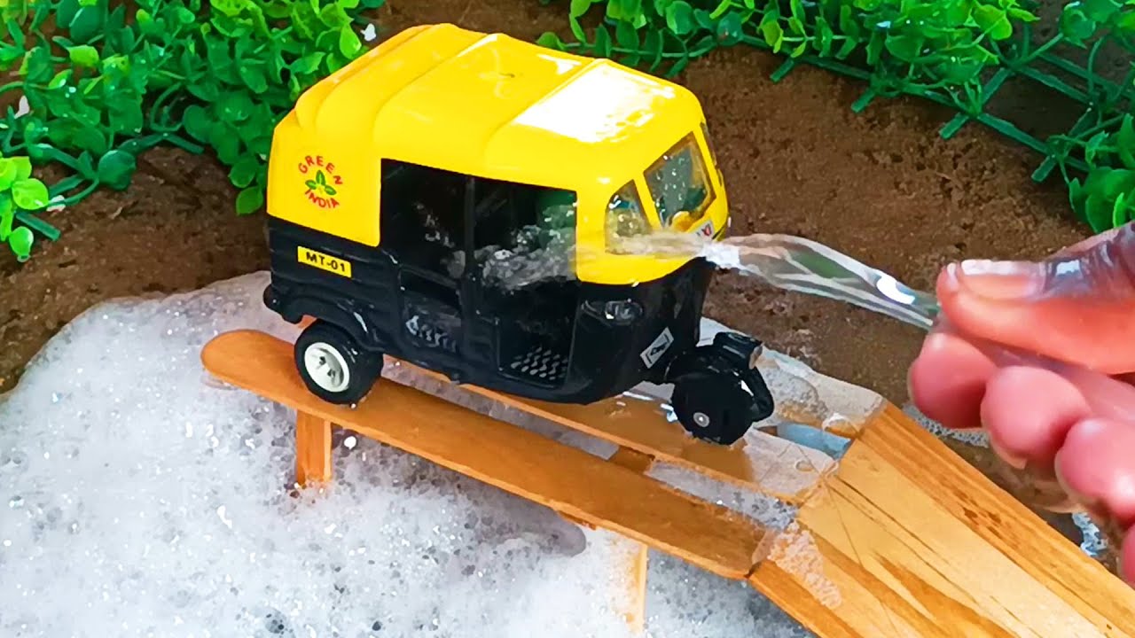 Miniature Auto Rickshaw Washing - Cleaning Muddy Auto Rickshaw Toys by ...