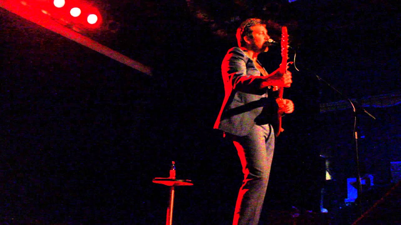 Alexander Gow (Oh Mercy) - Lady Eucalyptus (Live at Factory Theatre 07. ...