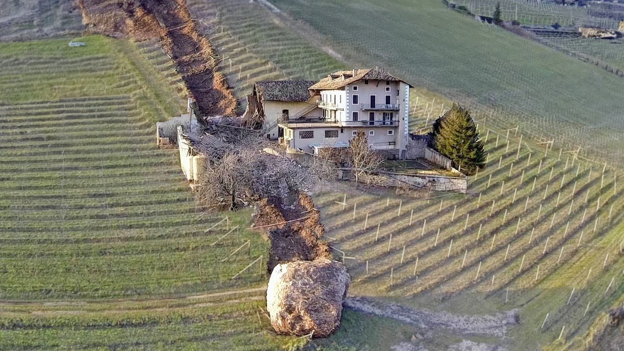 10 Massive Rockfalls Caught on Camera - YouTube