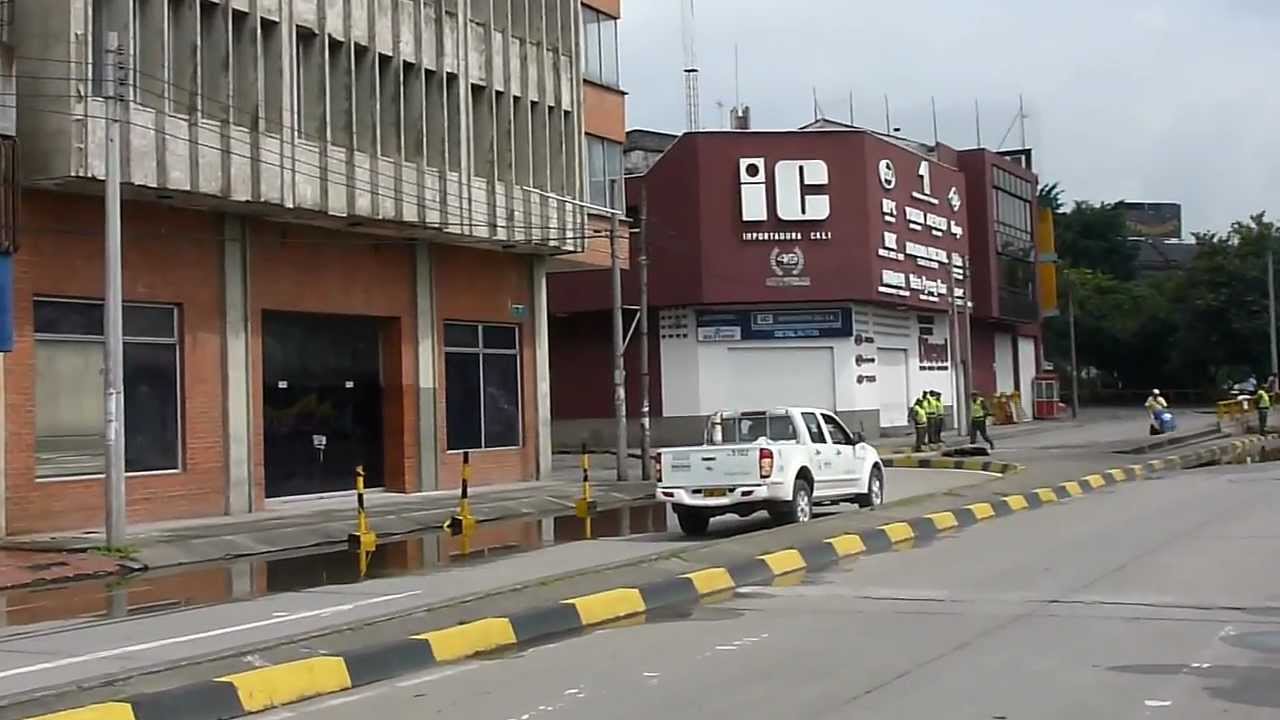 moto valle icopor importadora cali calle 25 carrera 2 - YouTube
