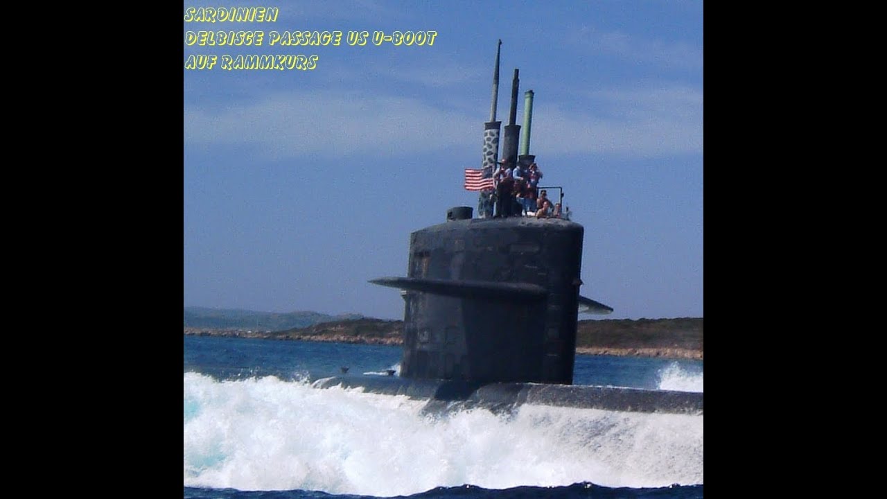 Submarine total crazy manöver, tries to sink a sailboot - YouTube