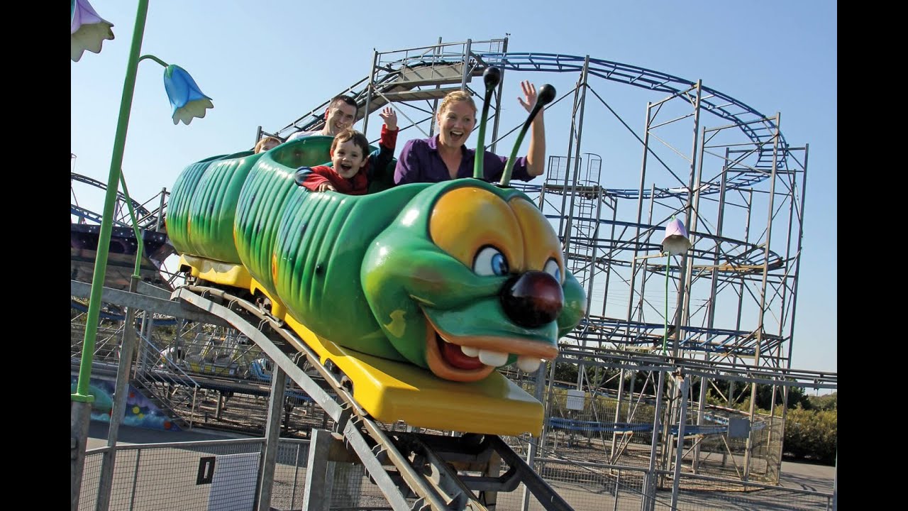 Family Apple Coaster/Crazy Caterpillar Fantasy Island PC - YouTube