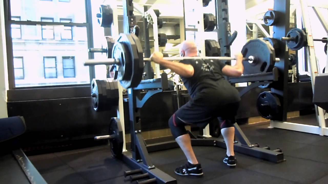 Pin squats 275x6a - YouTube