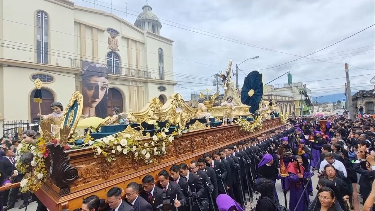 Jesús del Rescate | Procesión Jesús de las Tres Potencias frente a ...