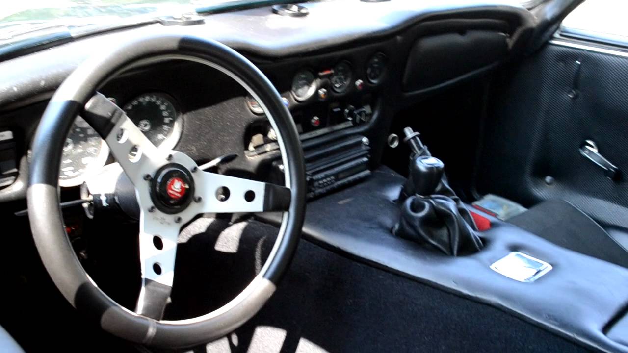 1975 TVR 2500M interior details + walkaround HD - YouTube