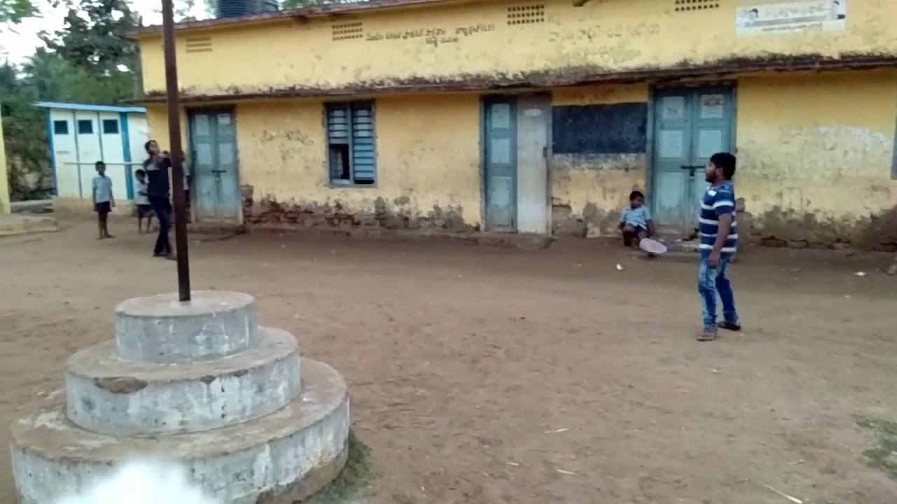 Bobbarlanka young boy's playing the shuttle game in holidays time - YouTube