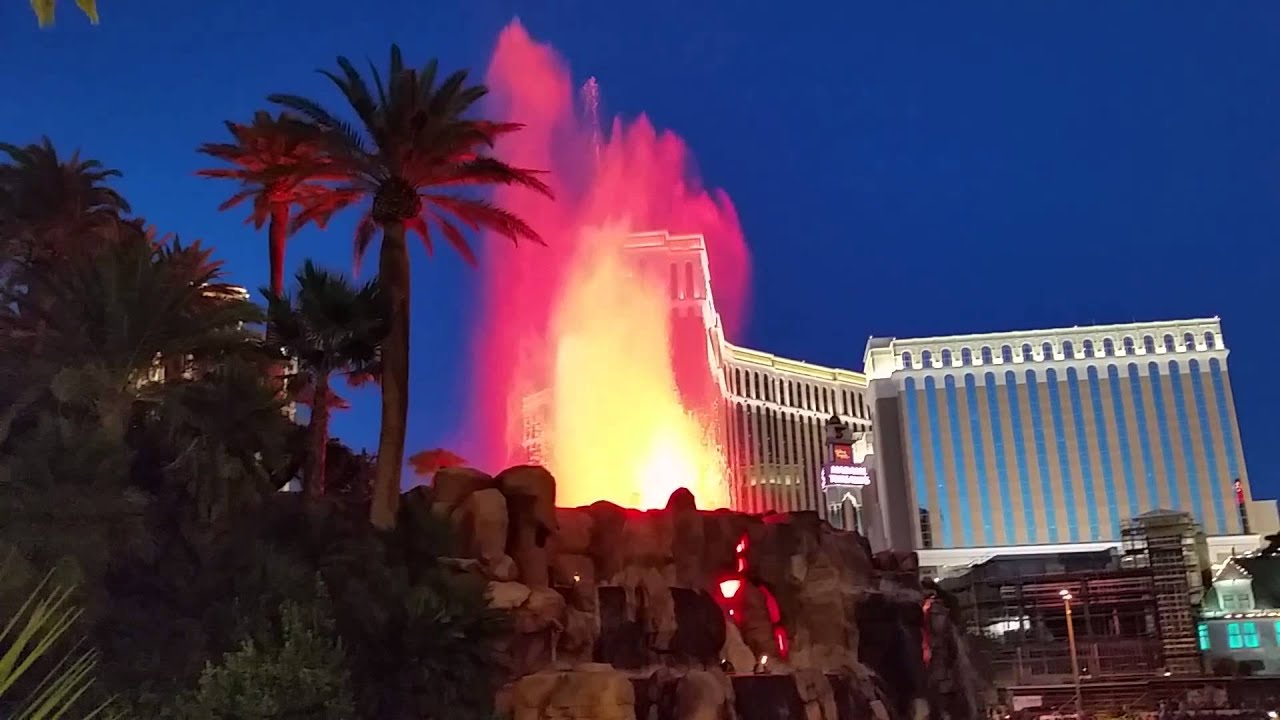 Volcano Show at the Mirage - YouTube
