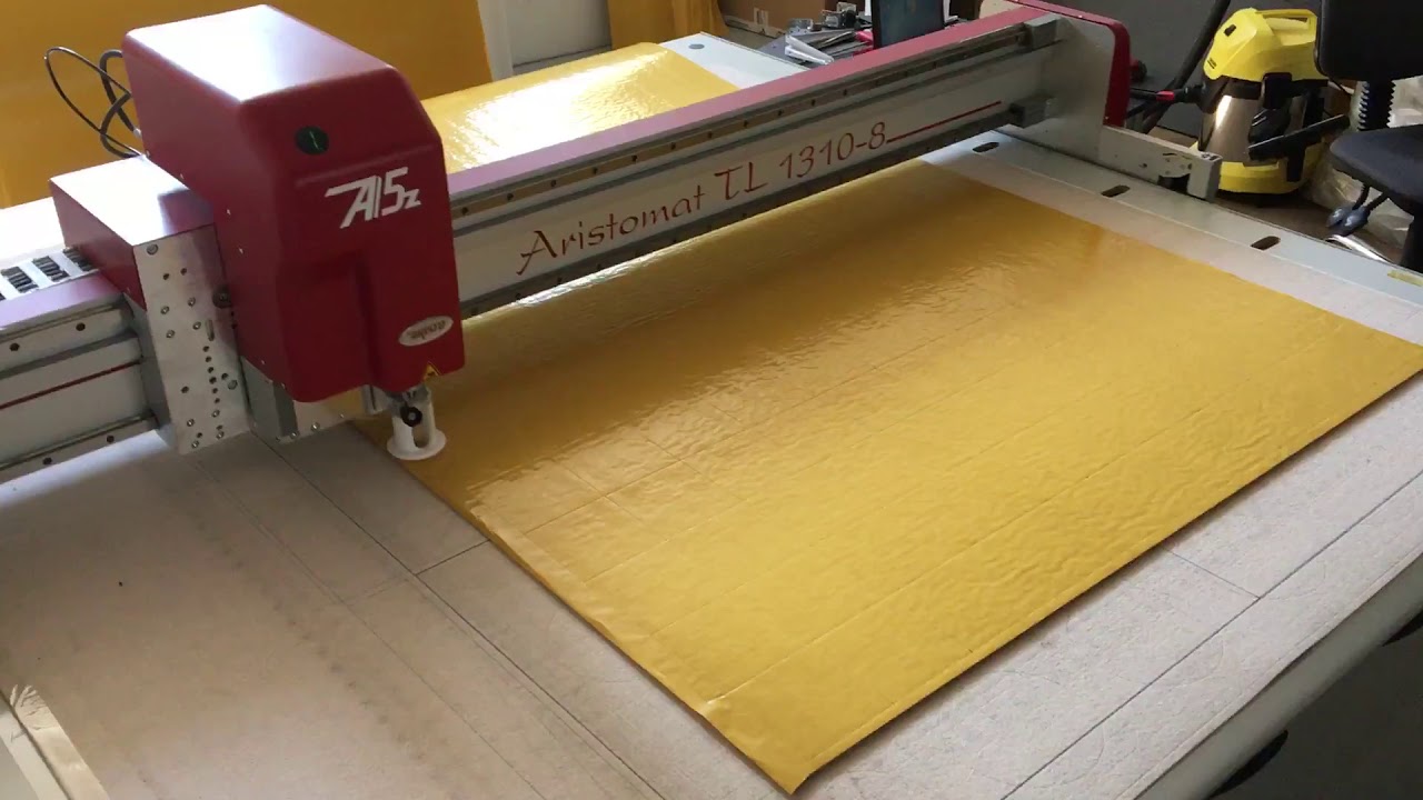 Aristomat - cutting plotter - YouTube