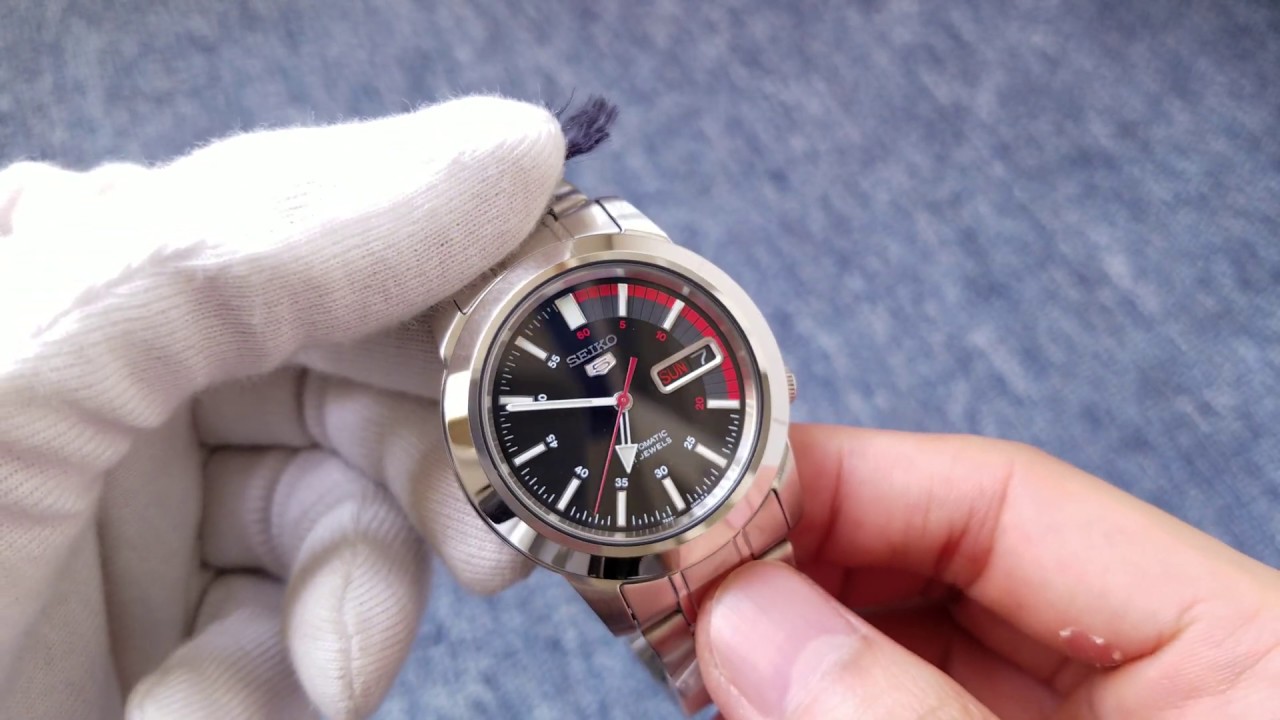 Seiko 5 Automatic SNKK31K1 - YouTube