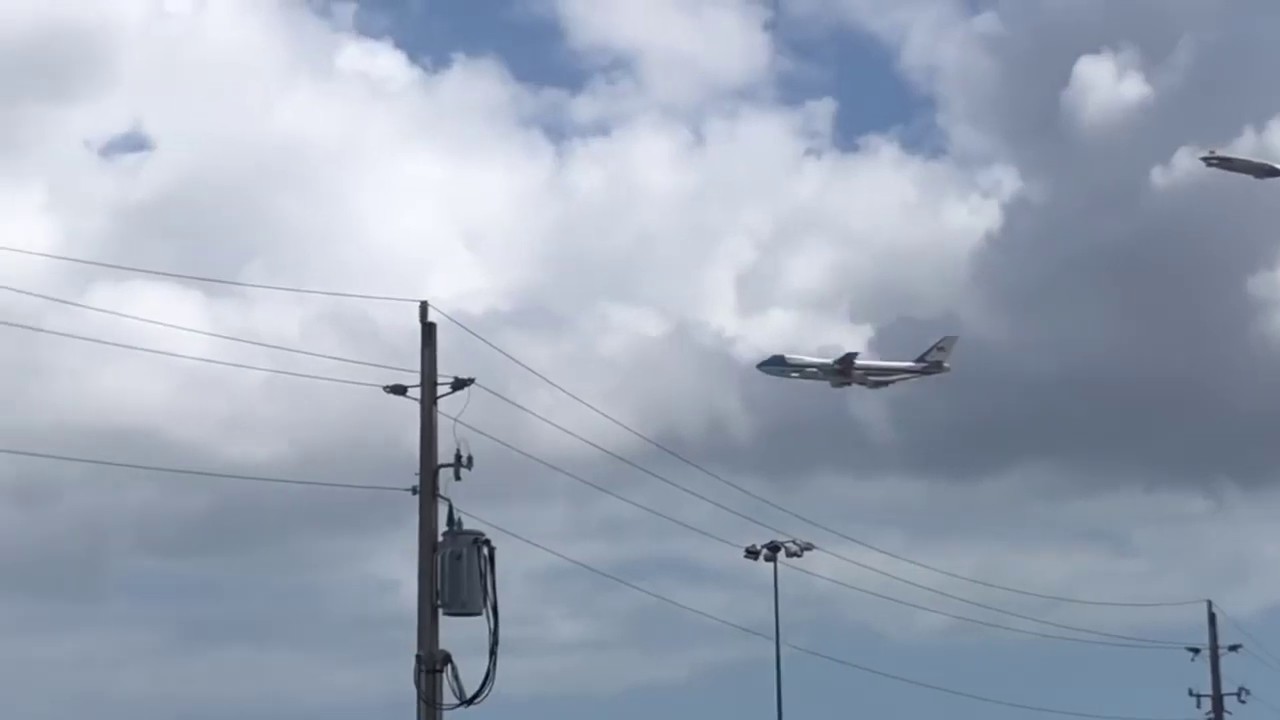 Air Force One Flyover At Daytona 500 | Florida | 2-16-2020 - YouTube