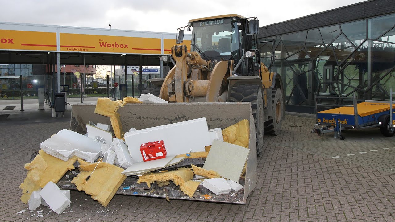 Utrecht: Ramkraak Shell tankstation aan de Proostwetering - YouTube