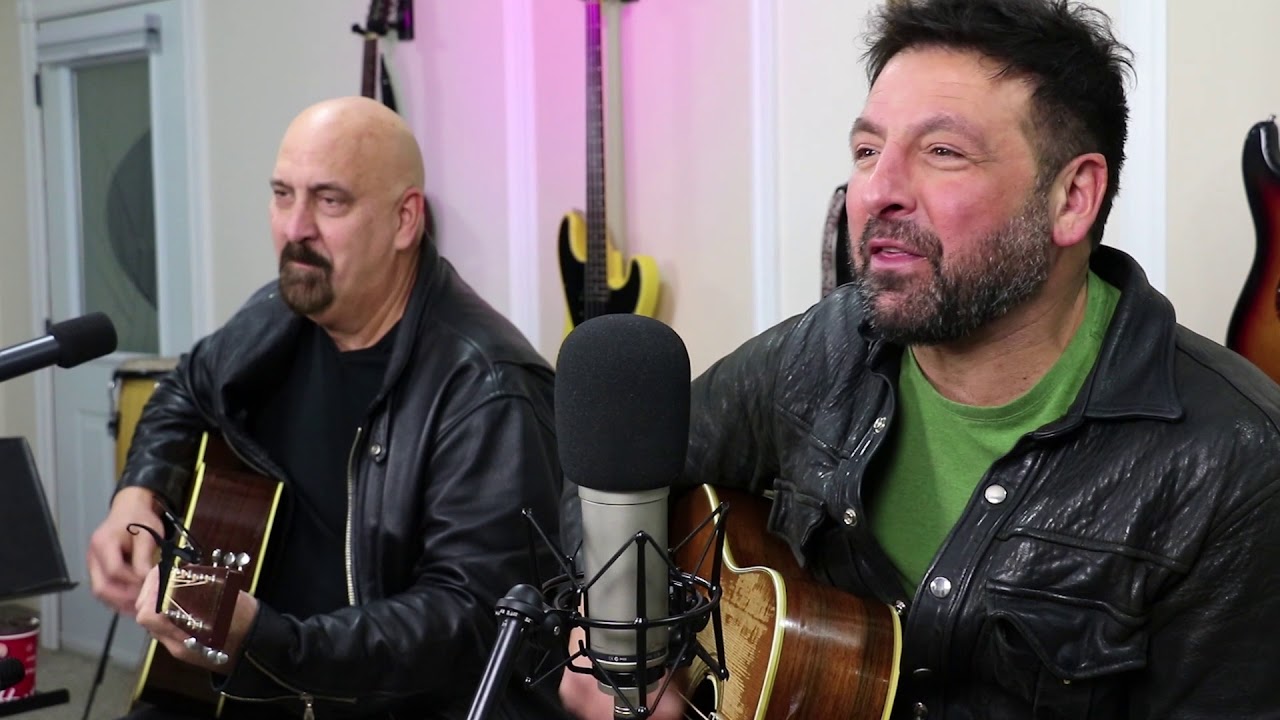 Jody Raffoul - Simple Life - Sun Parlour Sessions - YouTube