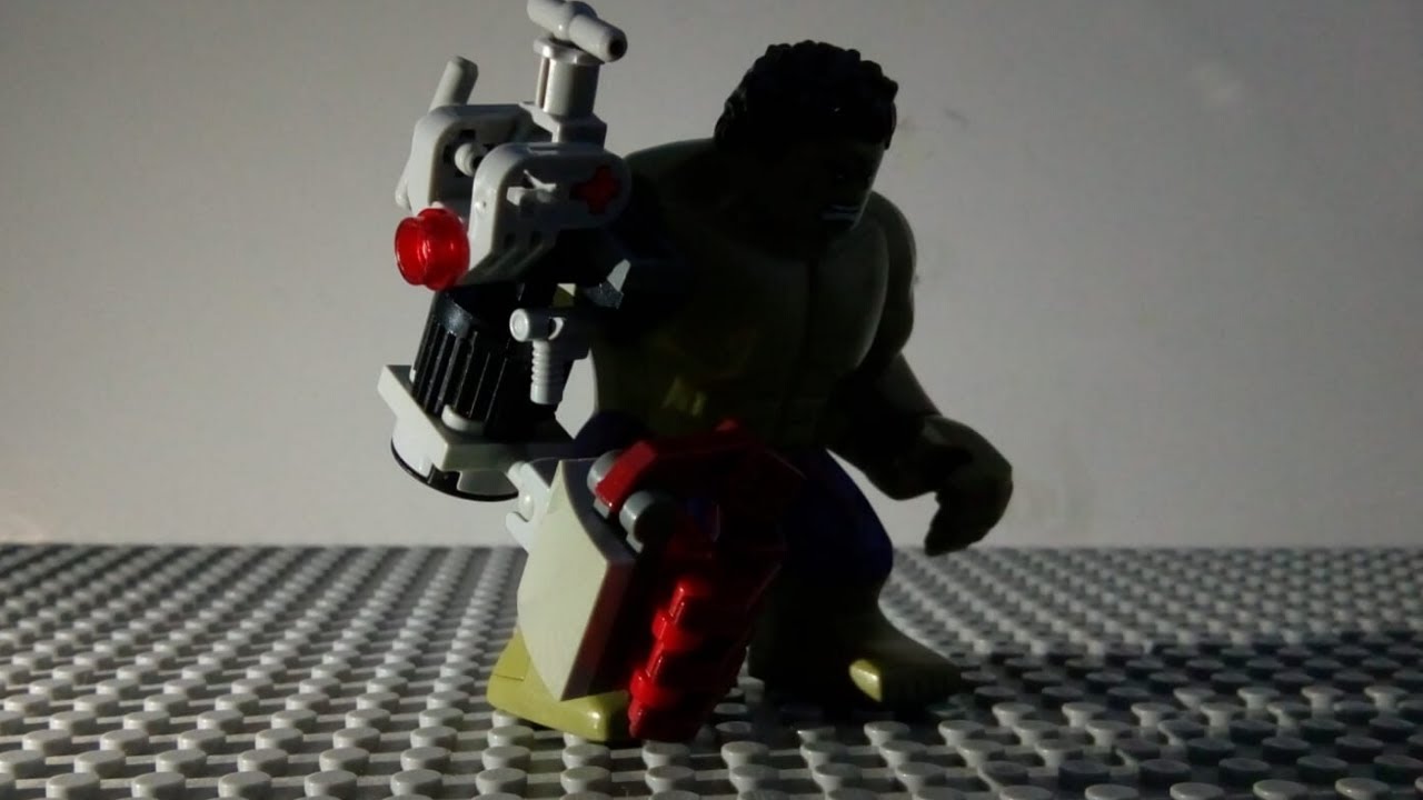 Lego Cyborg Hulk Arm Using Only 25 Pieces! | My Gold Puffin 25 Piece ...