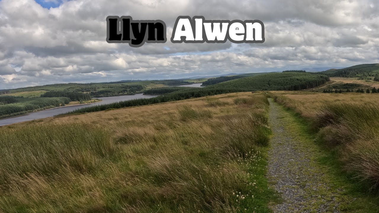 Llyn Alwen Exploring the Tranquil Trail of Llyn Alwen - YouTube