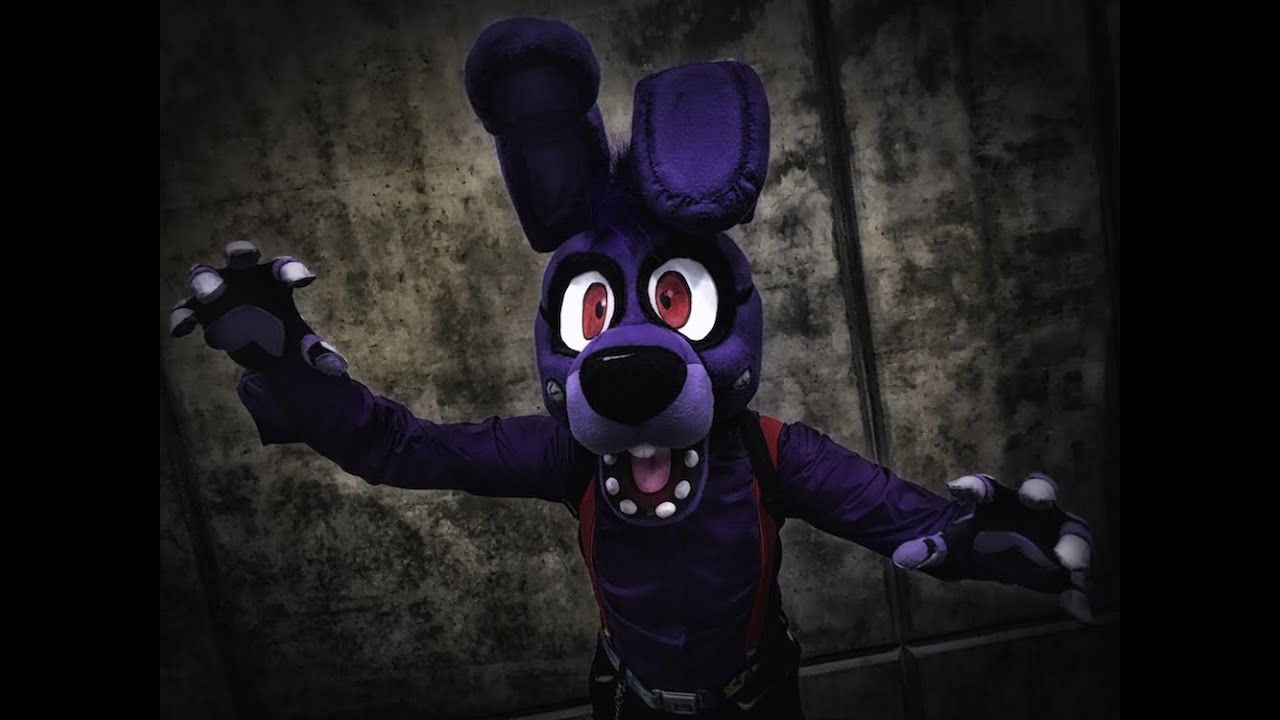Five Nights at Freddy's (SacAnime Winter 2016 Cosplay Showcase) - YouTube