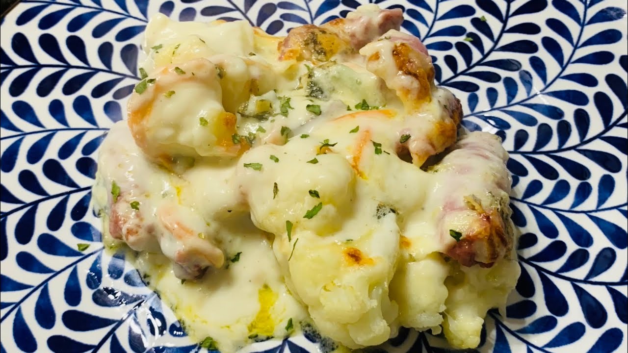 COLIFLOR CON SALCHICHAS GRATINADO CON MUCHISISISIMO QUESO Y QUESO AZUL ...