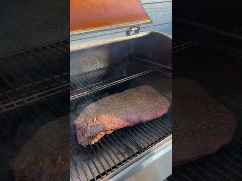 Keep it SIMPLE with this easy, no-wrap brisket #bbq #recipe #barbecue #brisket