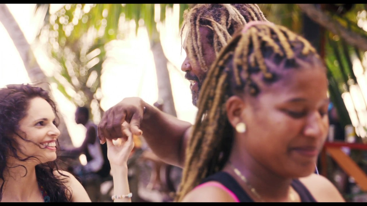 Trailer_Keyla - YouTube