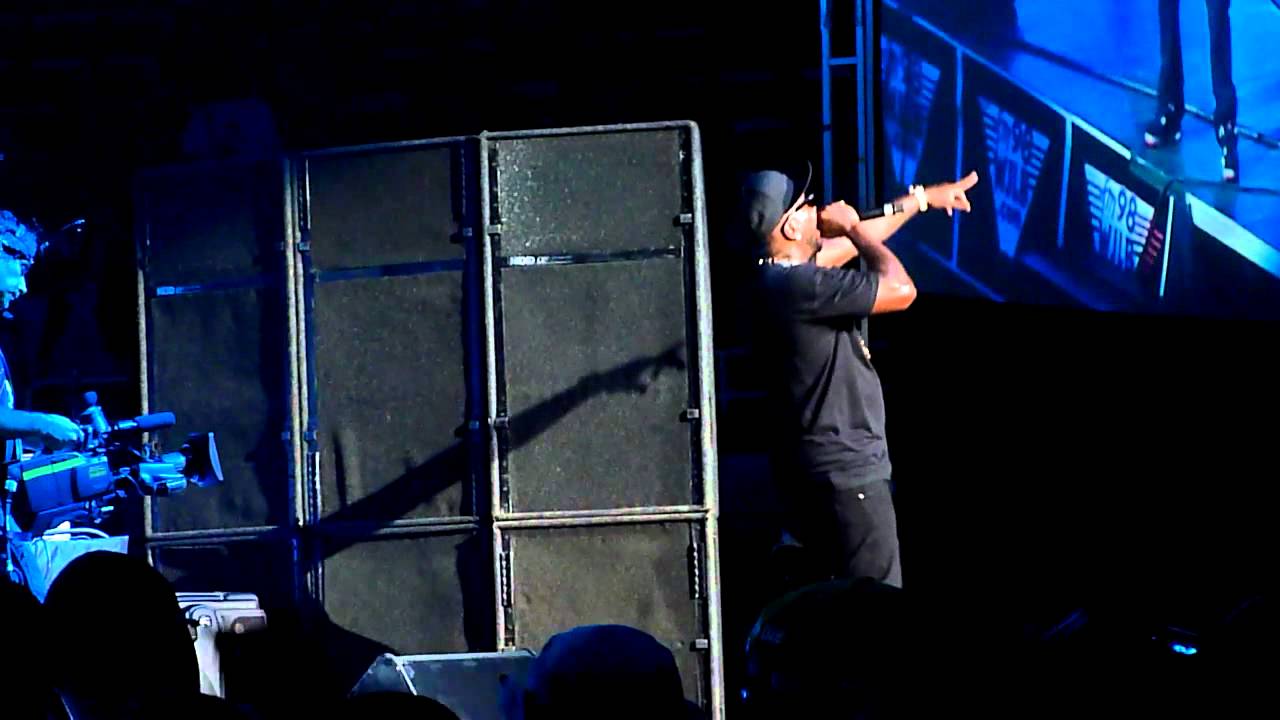 Young Jeezy - Put On LIVE!! - YouTube