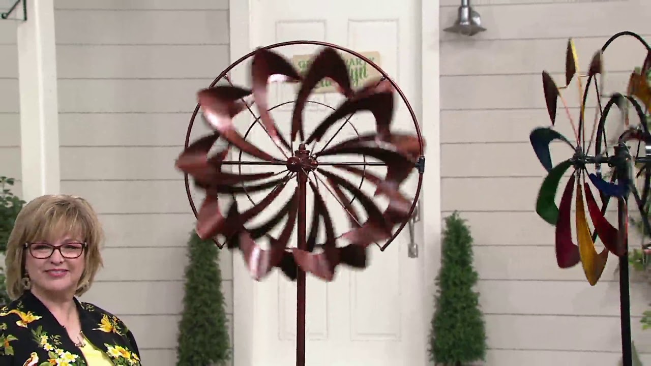 Plow & Hearth 6' Decorative Flower Sprinkler Spinner on QVC - YouTube