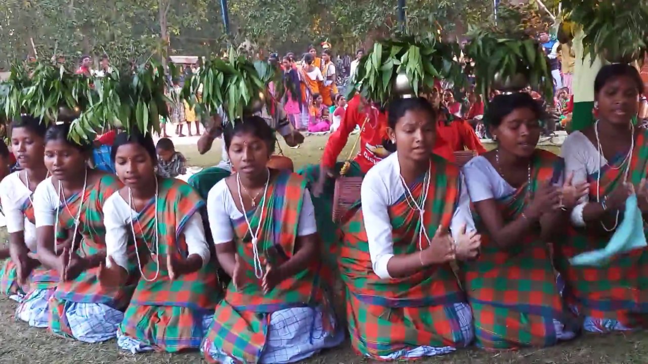 Santali traditional dance - YouTube