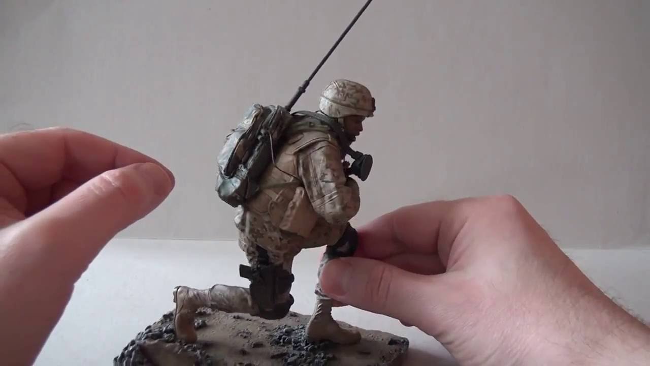 Soldado McFarlane Military MARINE RADIOMAN - RADIO OPERADOR 245 - YouTube
