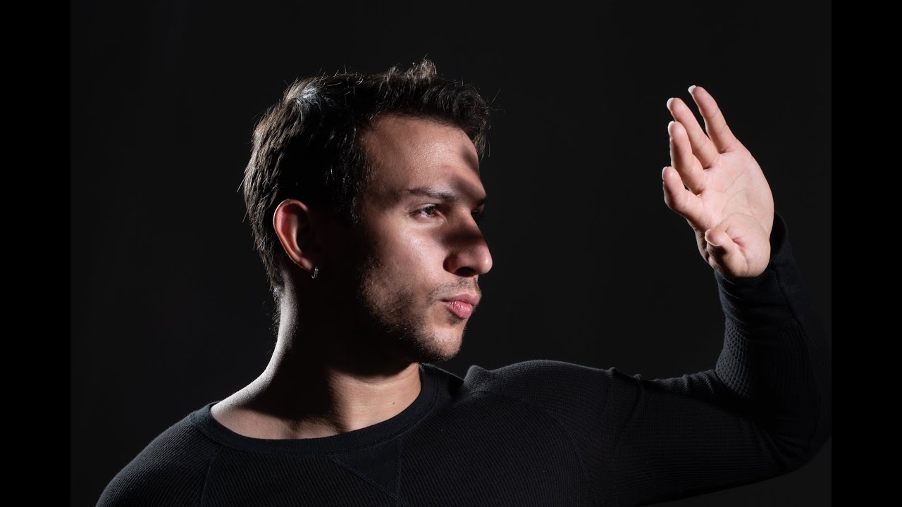 Anthony De Jesus VoiceOver - YouTube