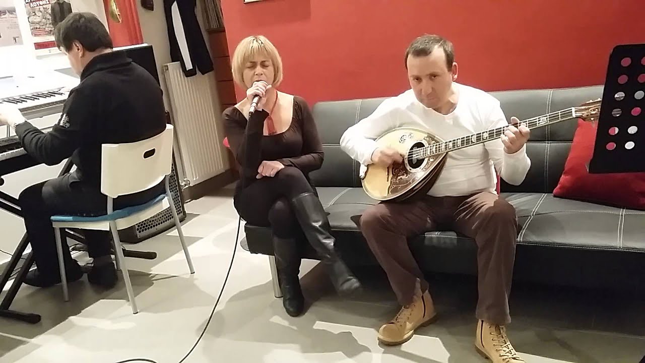 ΠΟΙΑ ΝΥΧΤΑ Σ ' ΕΚΛΕΨΕ ΜΑΘΗΜΑΤΑ ΜΠΟΥΖΟΥΚΙΟΥ ΚΑΙ ΜΕΣΩ SKYPE LESSONS ...