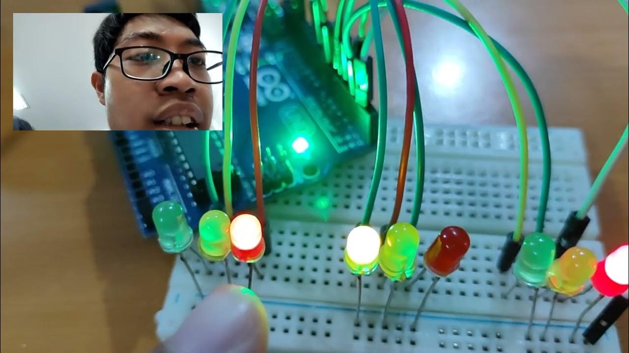 Arduino Simulasi lampu lalu lintas pertigaan - YouTube
