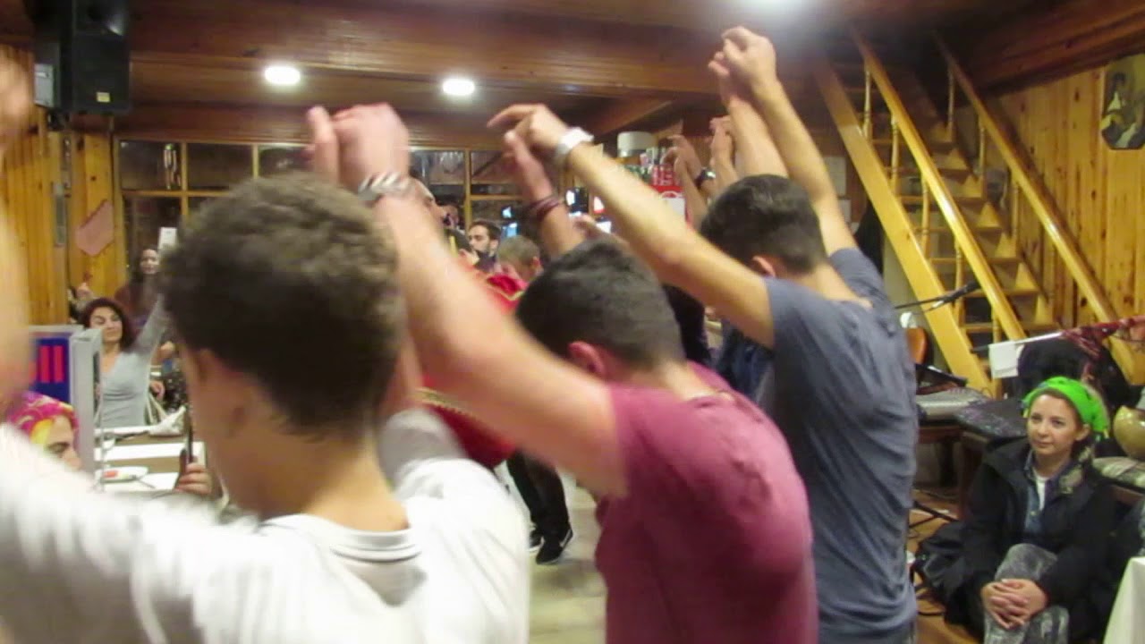 ריקוד הורון טולום Horon Dance with Tulum, Ayder Turkey 2017 - YouTube