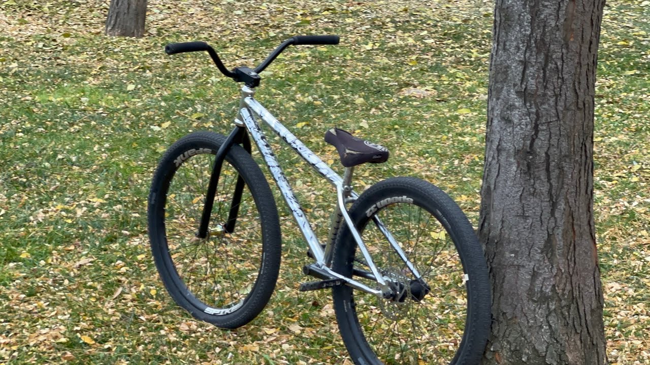 Pride Street Shred DirtJumper Bike Check! - YouTube