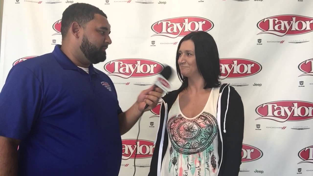 Taylor Chrysler Dodge Reviews: Testimonial by Leigh A about a 2015 Jeep ...