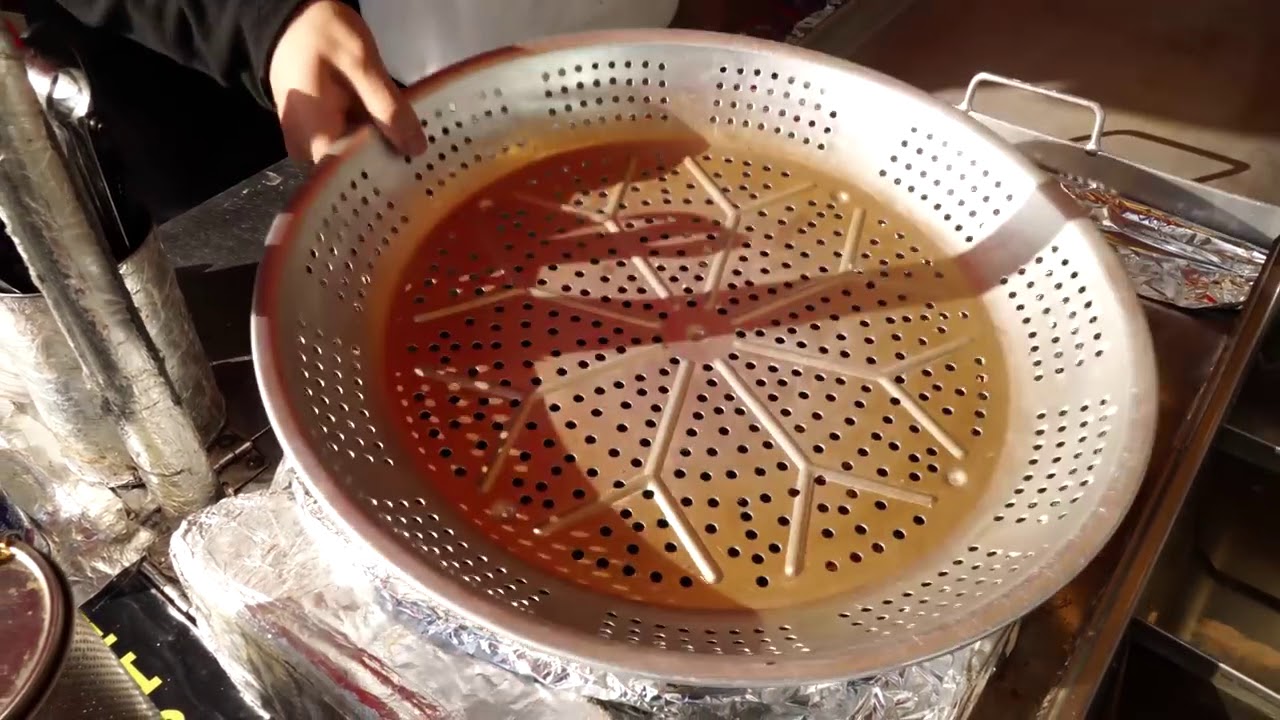Tteokbokki!!!!!! (Spicy Rice Cake) - YouTube
