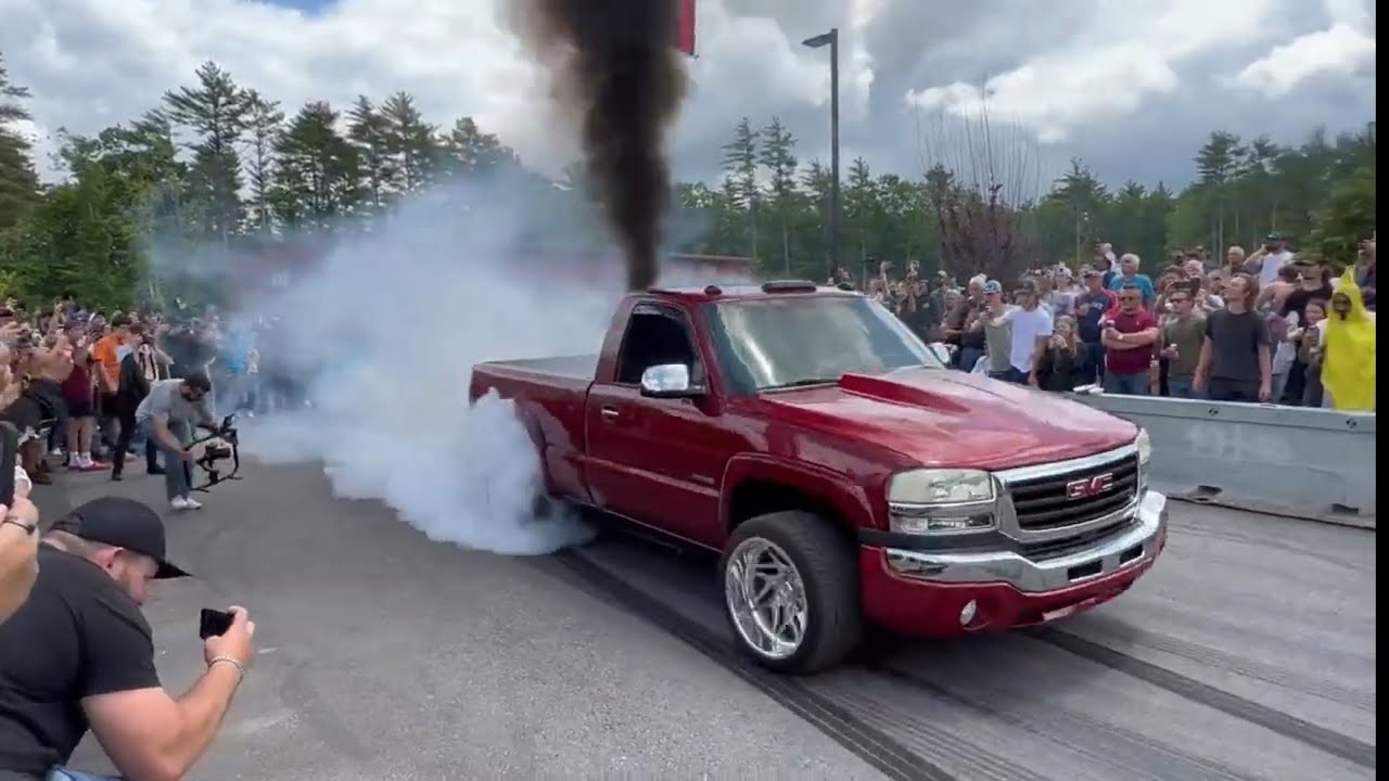 SRT LIVE INTRO - YouTube