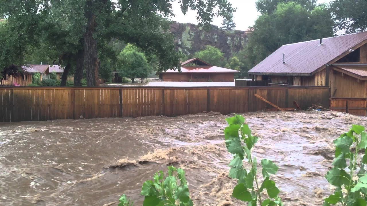 3 Lyons Flood 2013 Vlog (Planet Bluegrass) - YouTube
